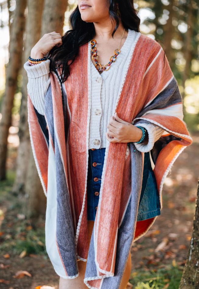 Quito Reversible Poncho – CJ Gift Shoppe
